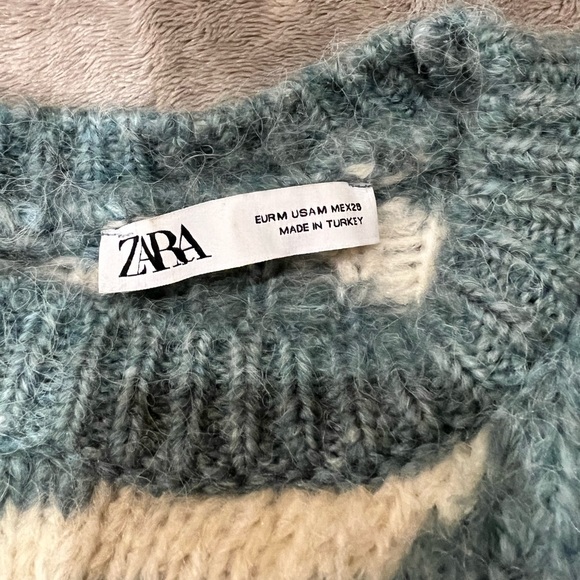 Zara | Sweaters | Zara Jacquard Knit Animal Pattern Sweater | Poshmark
